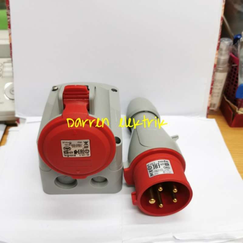 Promo legrand surface mounting socket dan plug 5p 16amper ip44 Diskon ...