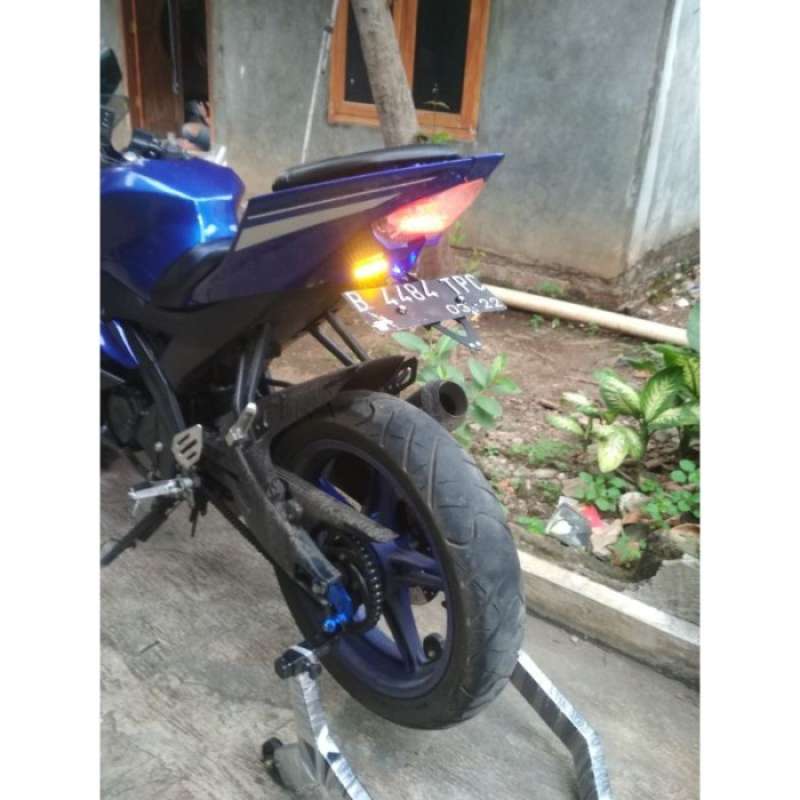 Promo Fender Dan Tail Dity Yamaha R15 V1 V2 Diskon 23% di Seller Indah ...