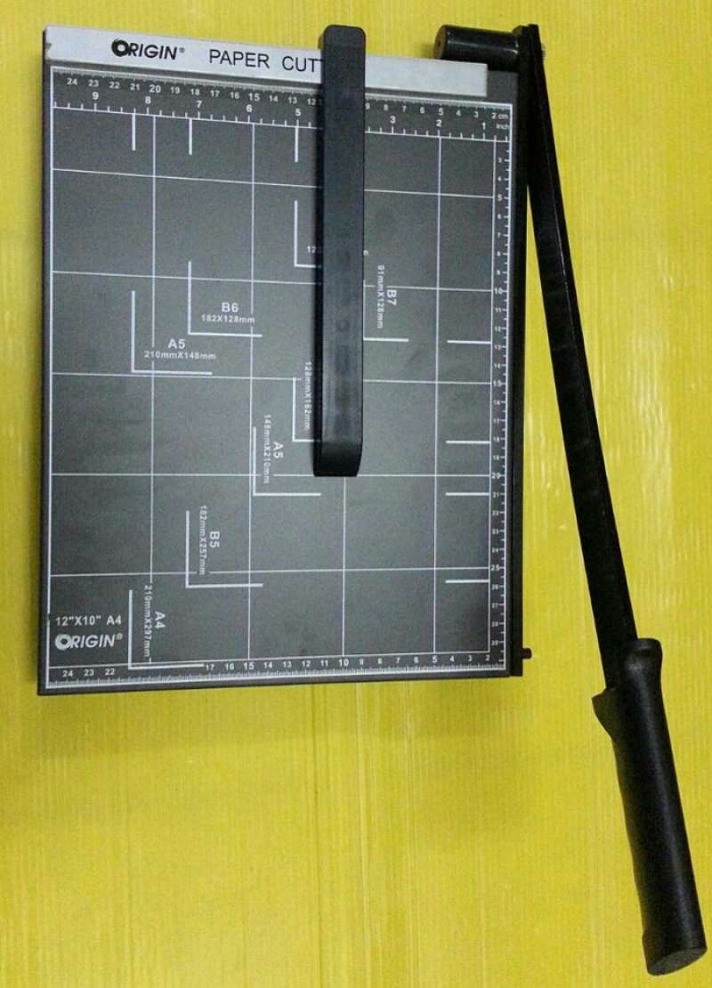 Jual Paper Cutter / Alat Pemotong Kertas A4 Origin A4r Di Seller ...