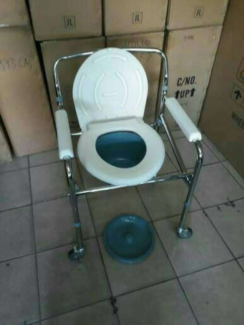 Promo Kursi Mandi Kursi Berak Pake Roda Kuat Praktis Diskon 23% di ...