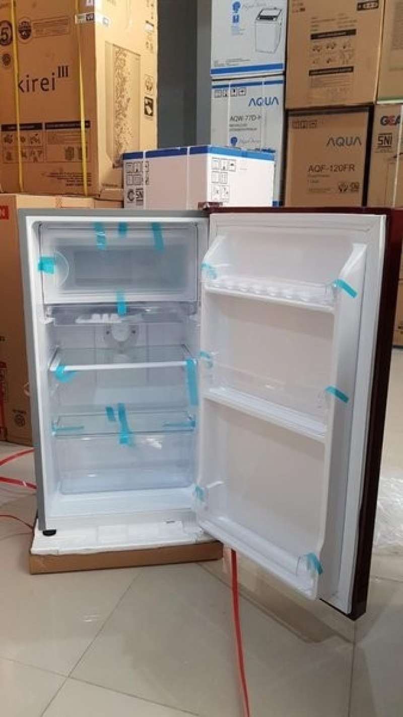 Jual Kulkas 1 Pintu Polytron PRB 159 B/R Semi defrost Low Watt 150 ...