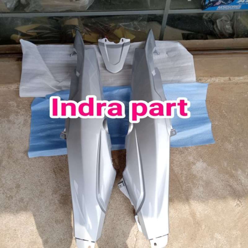 Promo Body Belakang Motor Vega R New Silver Polos Diskon 23% Di Seller ...