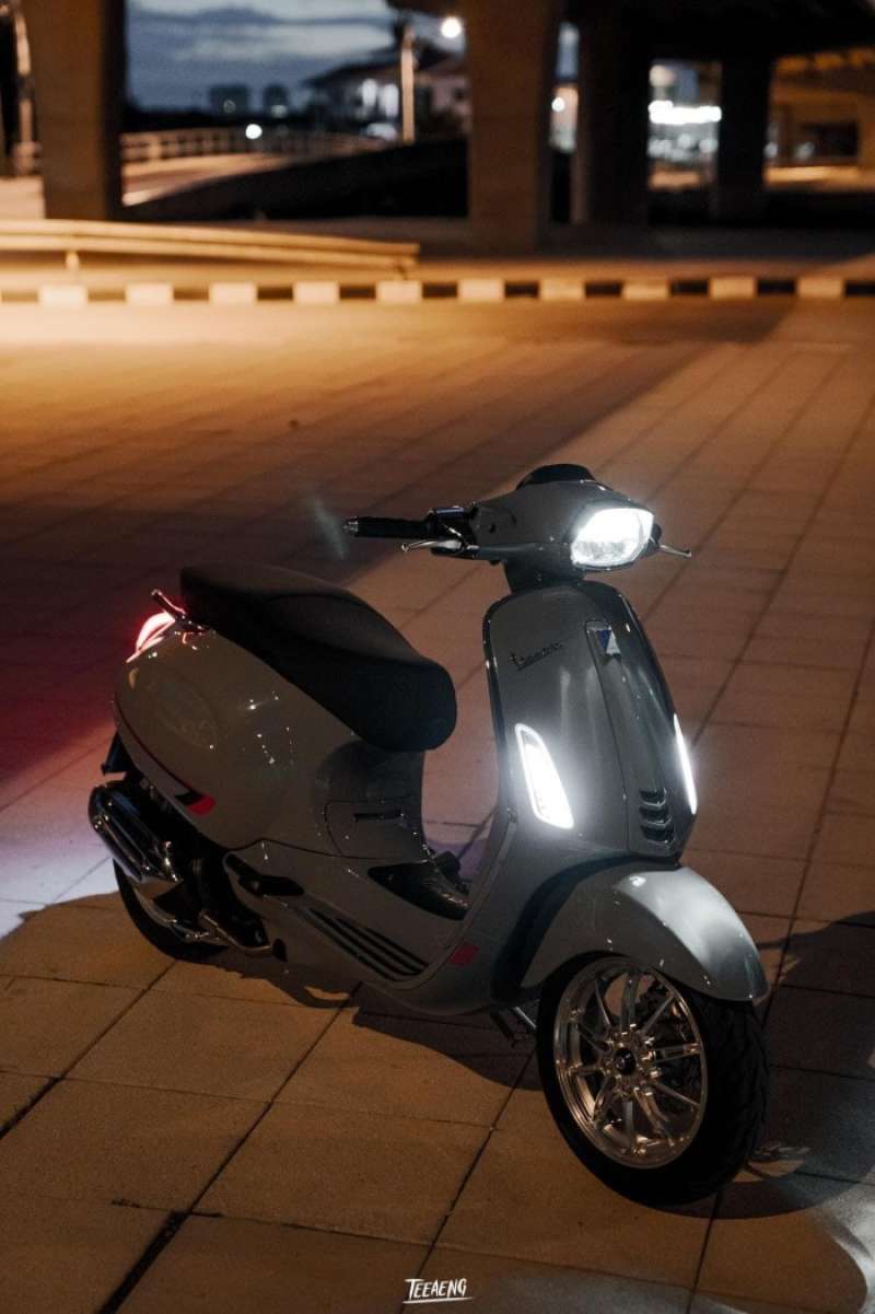 Promo Velg One Drag Rims R12 Titanium Grey Vespa Sprint Primavera S Lx ...