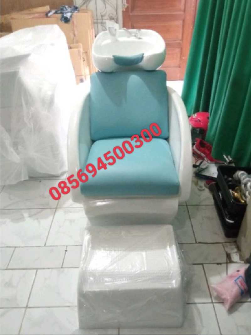 Jual bangku cuci rambut harga pabrik/juwal kursi kerams fiber/peroduksi ...