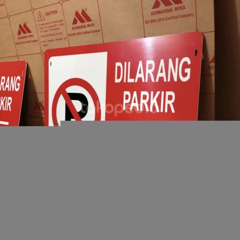 Jual Dilarang Parkir Jalur Keluar Masuk Kendaraan Sign In Rambu Acrylik ...