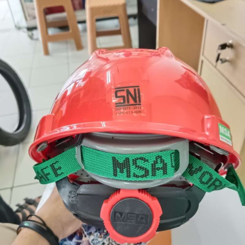 Jual Helm Safety MSA Full Set / Helm Kerja Proyek Warna Merah - SNI di Seller Himaga Store ...