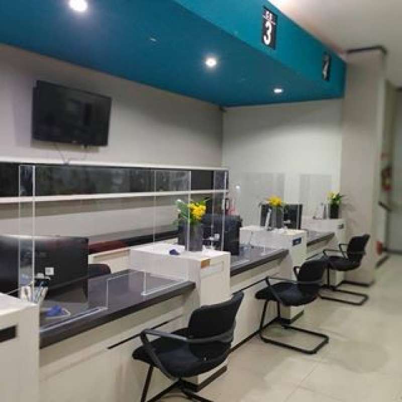 Promo Pembatas Meja Akrilik Covid-19 / Table Divider 60x60 2mm Diskon ...