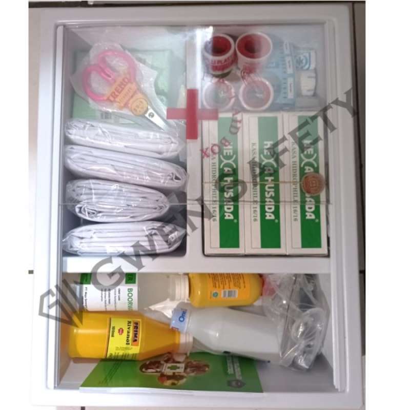 Promo Kotak P3k Dinding Type B + Isi Lengkap Diskon 33% Di Seller Lucky ...