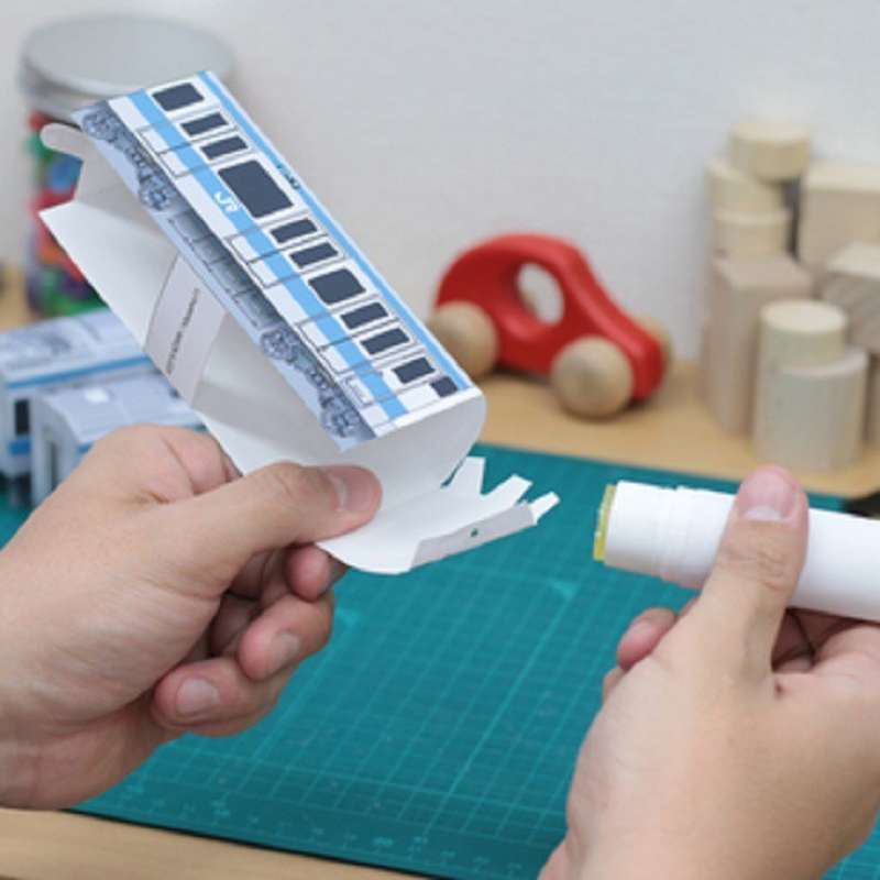 Promo Papercraft Kereta Api Keihin Tohoku Line E233 Diskon 39% Di ...