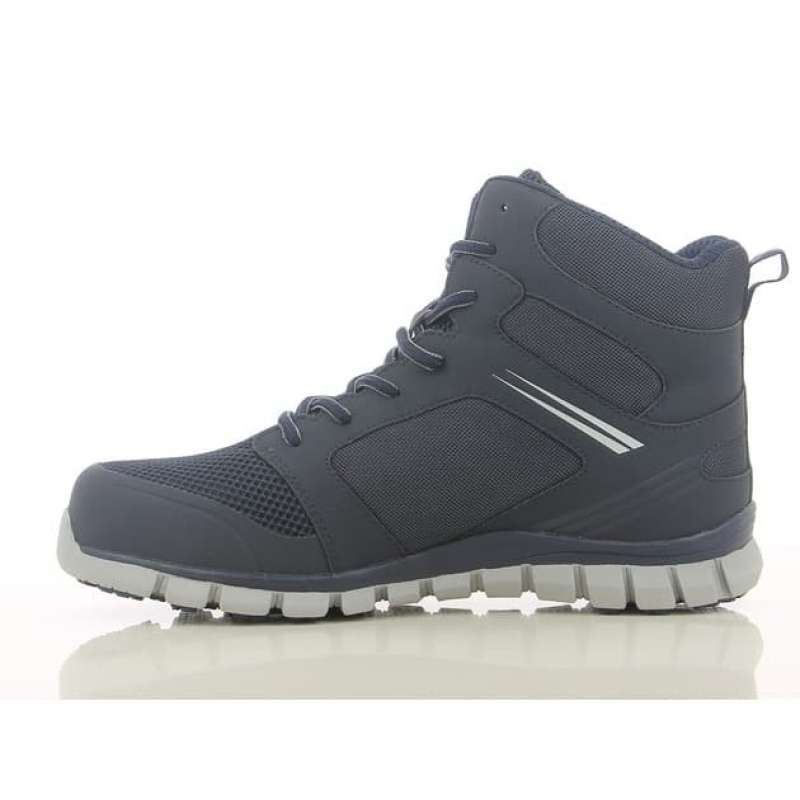 Promo Sepatu Safety Sepatu Safety Jogger Absolute S1P Navy Uk. 45, 46 ...