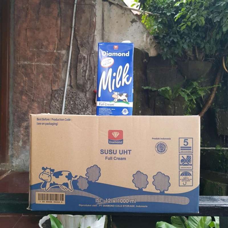 Jual Susu Uht Diamond Full Cream 1 Karton @ 1 Liter Di Seller Teman Camilan - Cisalak, Kota ...