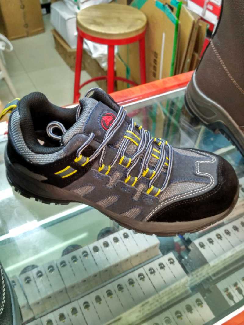 Jual Sepatu Bata Olah Raga Original Murah - Harga Diskon Mei 2024 ...