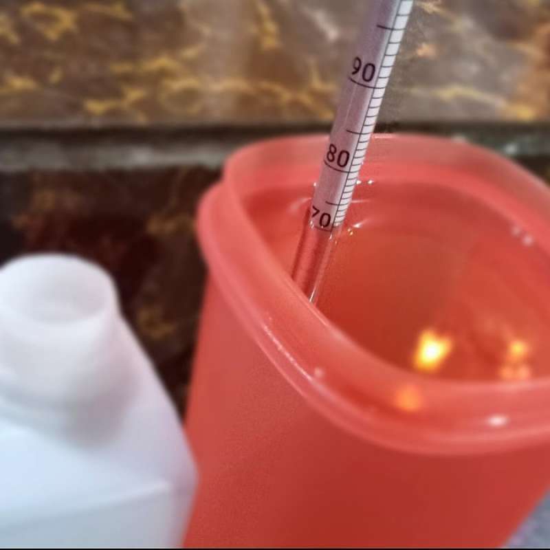 Promo Alkohol 70% 20 Liter Medis Farmasi Sanitizer Ethanol Technical ...