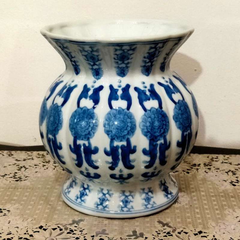 Promo New Keramik Pajangan Vas Bunga Model Labu Biru Putih Diskon 19% ...