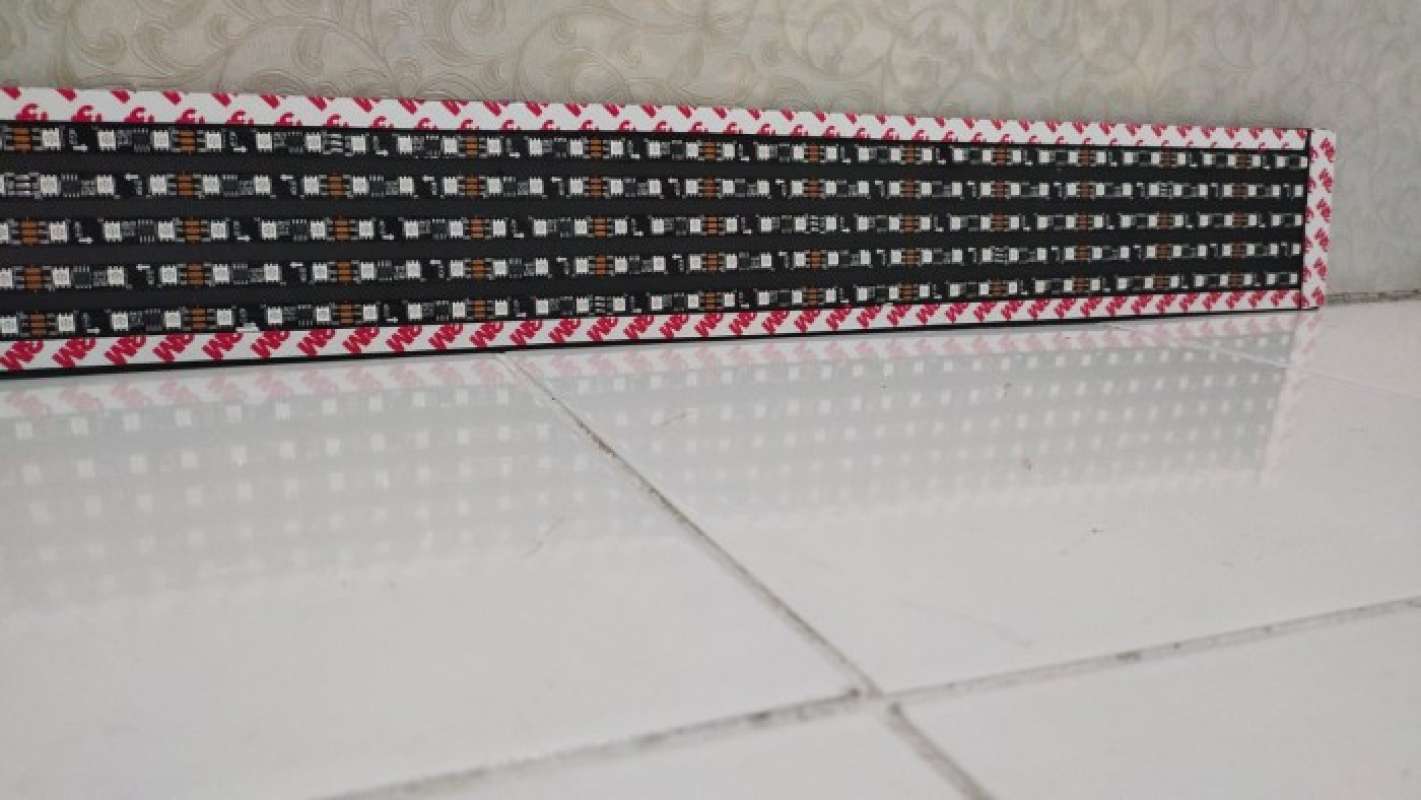 Promo PROMO - LAMPU LED STRIP STROBO KACA RUNNING TEXT 7 BARIS BISA ...