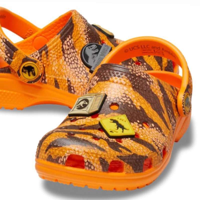 Jual Crocs Toddler Jurassic World Classic Clog - C10 Di Seller Babakiwi ...