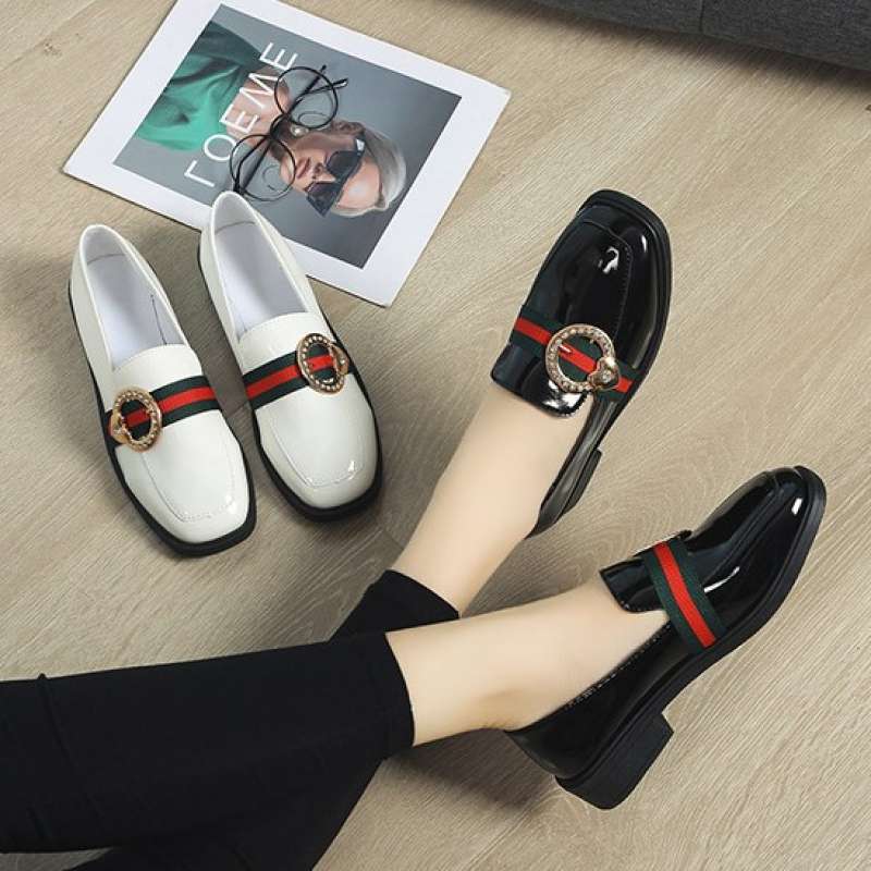 Promo Loafers Wanita Sepatu Kerja Simpel Docmart Shoes Korean Style KI ...