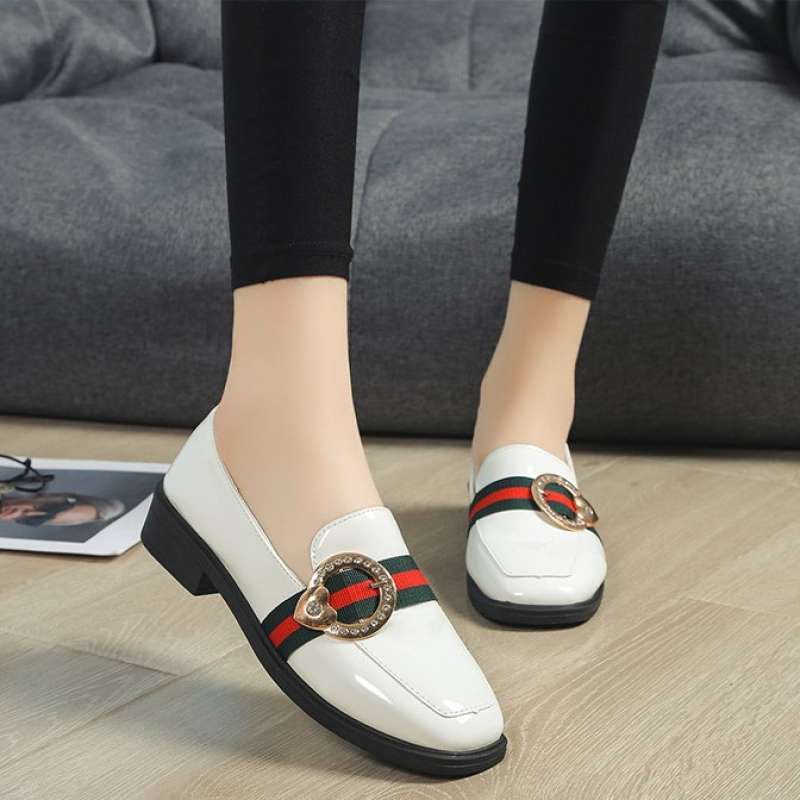 Promo Loafers Wanita Sepatu Kerja Simpel Docmart Shoes Korean Style KI ...