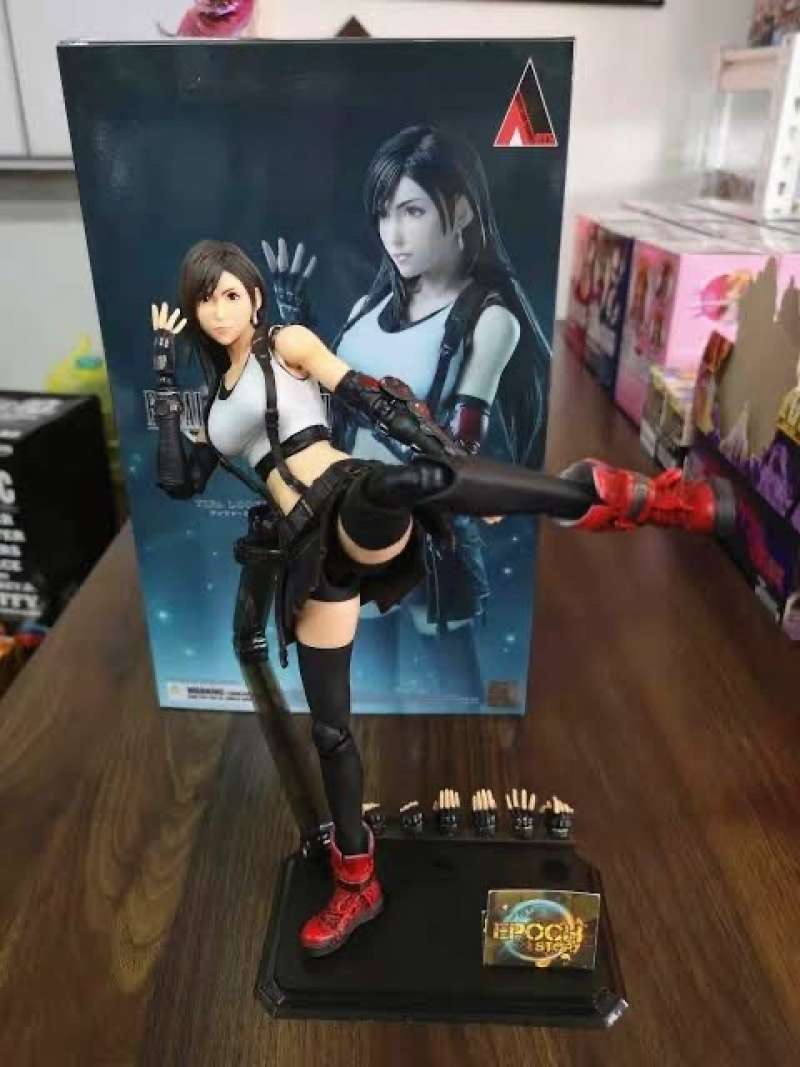 Jual Action Figure Play Arts Tifa Lockhart Final Fantasy Vii Di Seller ...
