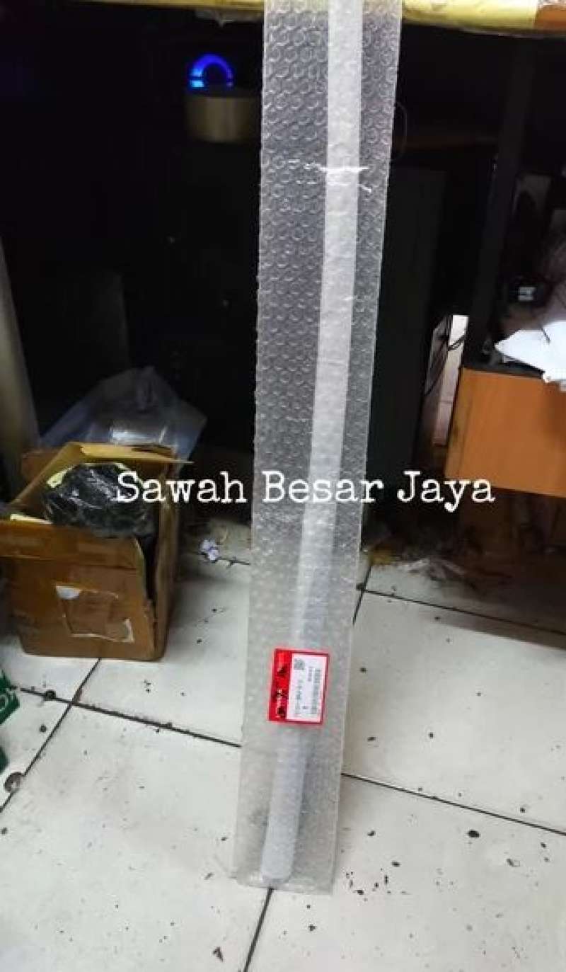 Promo Karet Molding List Kaca Depan Bagian Atas Estilo Sr3 Sr4 Terbaik ...