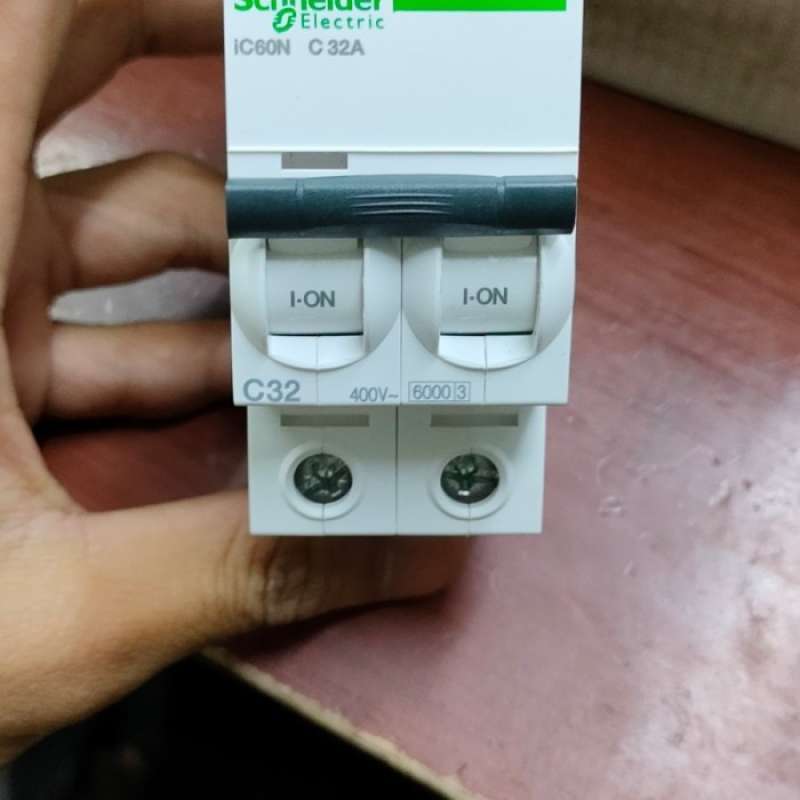 Promo Mcb Schneider Ic60n 2p 32a 2phase 6ka A9f74232 Miniatur Circuit 2pole 2 P 2 Pole 2 Phase ...