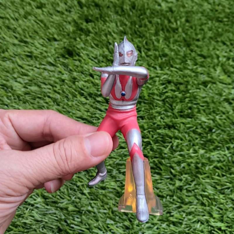 Jual Action Figure Ultraman Original Set Isi 2pc Di Seller Toytime ...