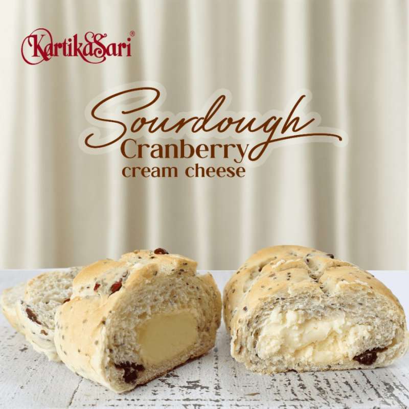 Jual Kartika Sari Roti Cranberry Cream Cheese Sourdough Bread, 145 Gram ...