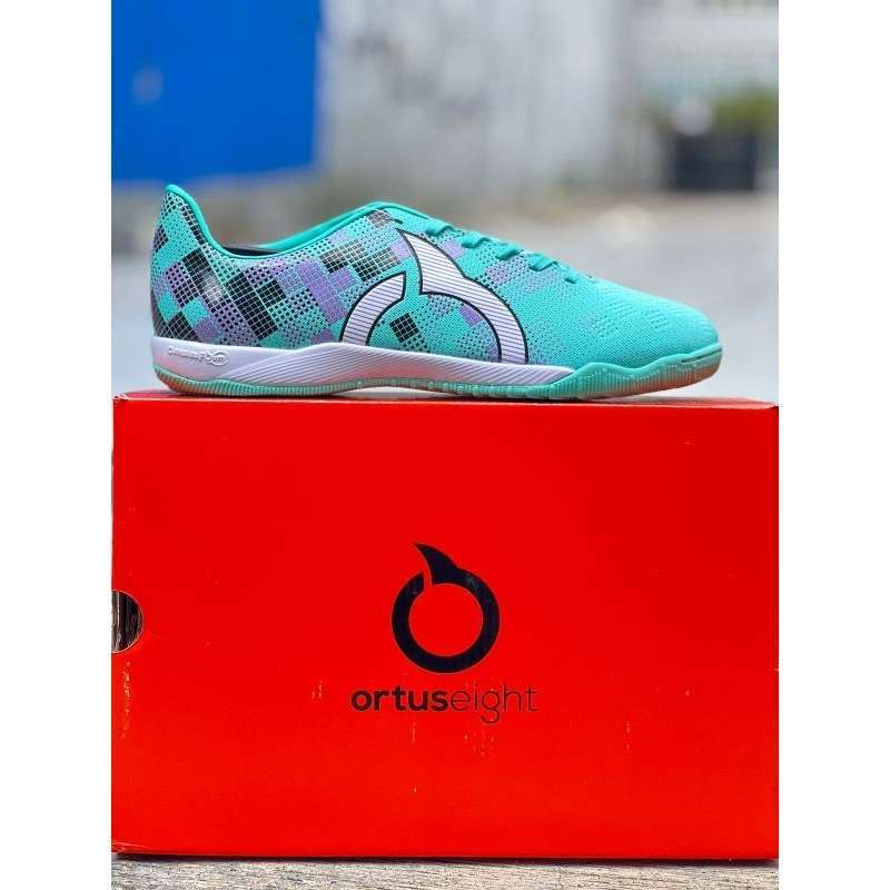 Promo Sepatu Futsal Ortuseight Ortus Quadra In New 2 Warna Diskon 15% ...