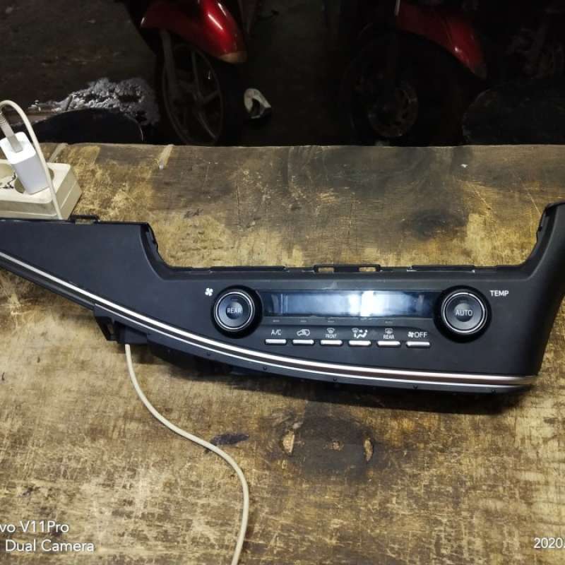 Jual Panel Indikator Digital Ac Innova Reborn Type V Q Venturer ...