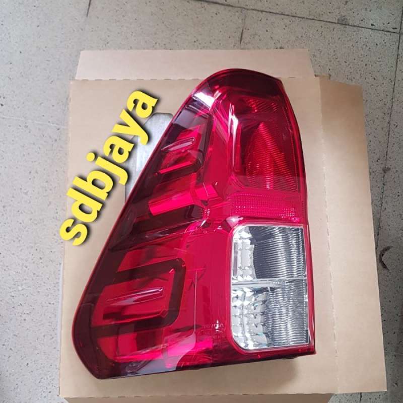 Jual Stop Rem Lamp Lampu Belakang Hilux Revo Double/single Cabin Ready ...