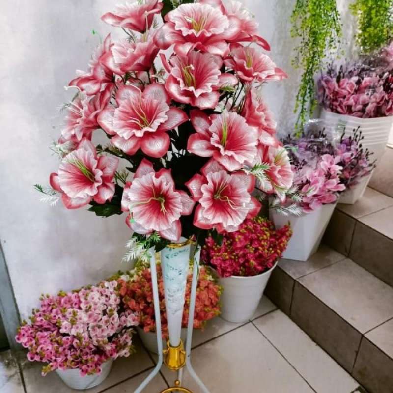 Jual Rangkaian Bunga Gloria Artificial Plastik Dekorasi Plus Pot ...