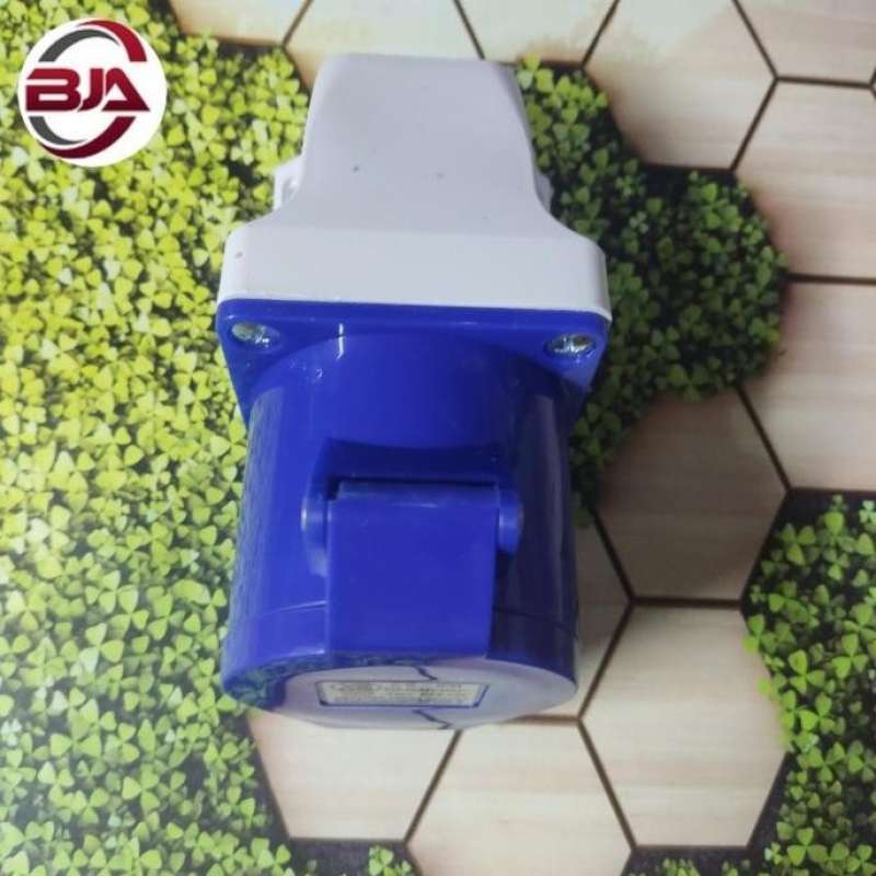 Jual Bestseller Cee 123 3pole 32a Industrial Surface Mounting Socket ...