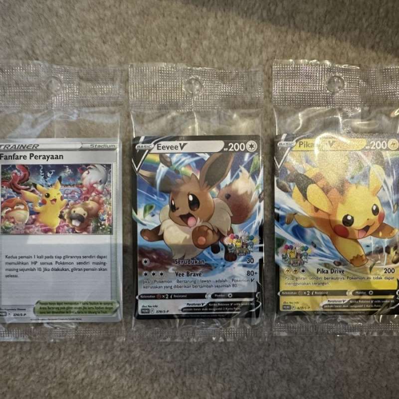 Promo Pikachu Eevee Fanfare Perayaan Promo Set Sealed Pokemon Tcg Indonesia Teruji Diskon 23% Di ...