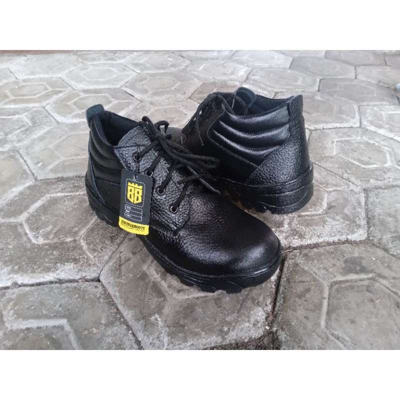 Sepatu Safety Dapur 🔥 Harga & Model Terbaru Mei 2026