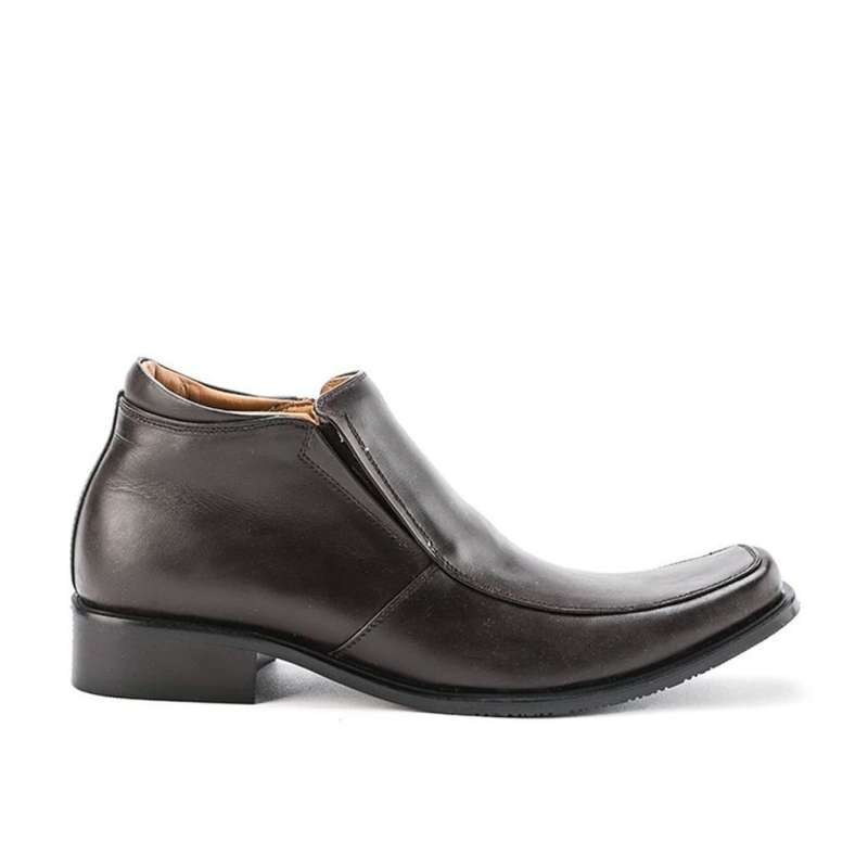 Promo Sepatu Boots Pria Brown - Ht 002 - 39 Diskon 27% Di Seller Bevera ...