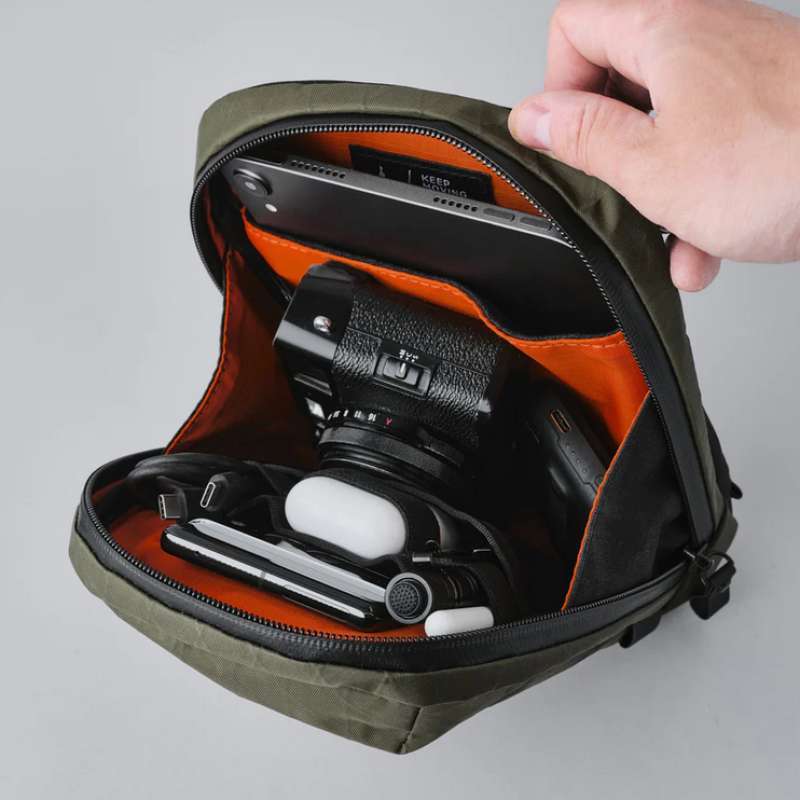 Jual Alpaka Vertical Sling (fits An iPad Mini 6, Sling And Crossbody ...