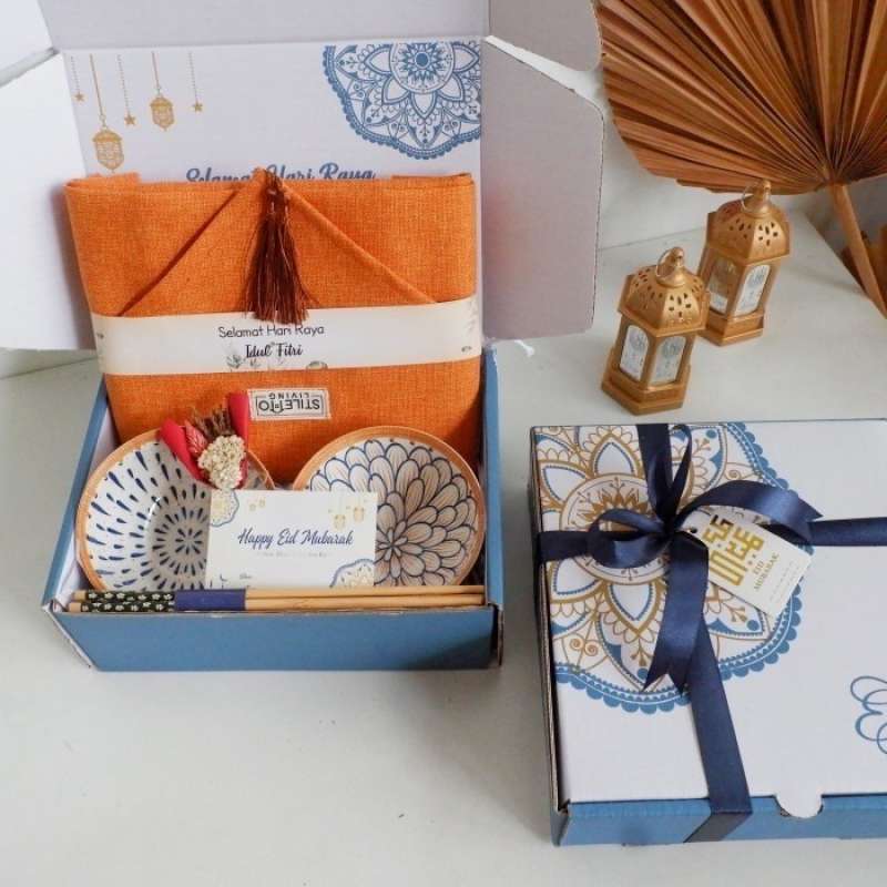Promo Raya Hampers - Estetik Parcel Lebaran Idul Fitri Alat Makan Kayu ...
