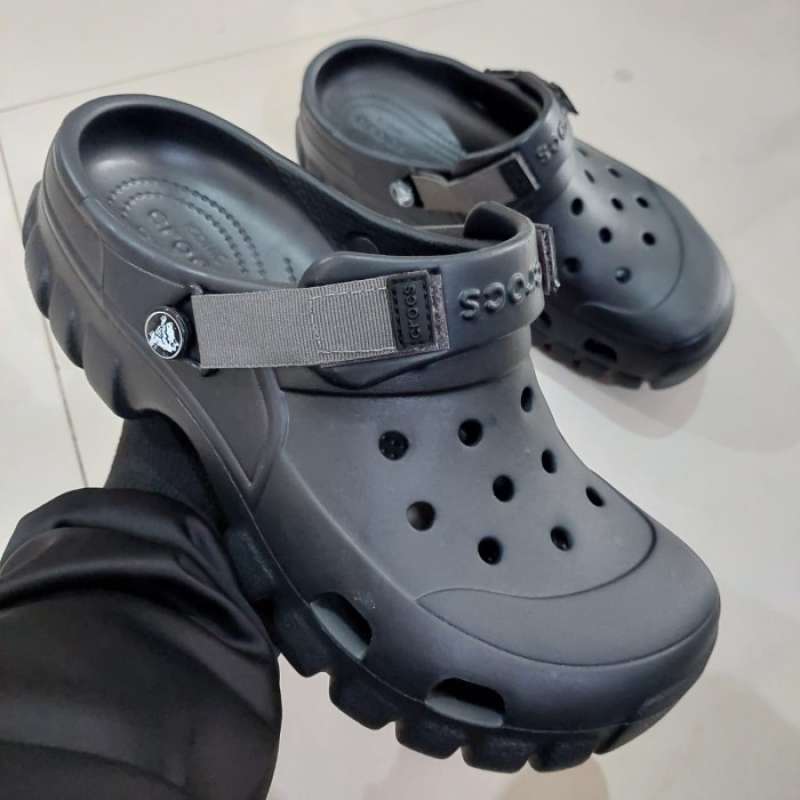 Jual Crocs / Sandal Crocs Pria / Sepatu Sandal Crocs / Crocs Offroad Clog - Abu-abu M7 Di Seller ...