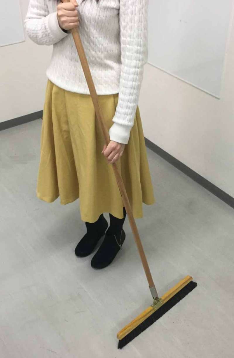 Promo Sapu Lantai T Japan Floor T Broom Wooden Stick 45x130 Cm Takasago ...