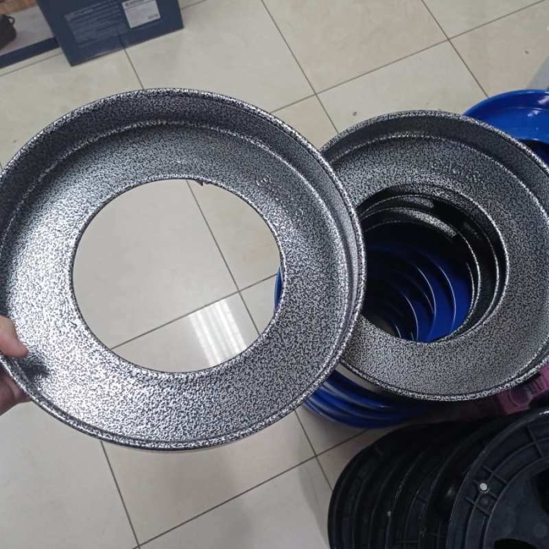 Jual Roda Besi Angkut Tabung Elpiji Gas Lpg Galon Tebal Coating Troli ...