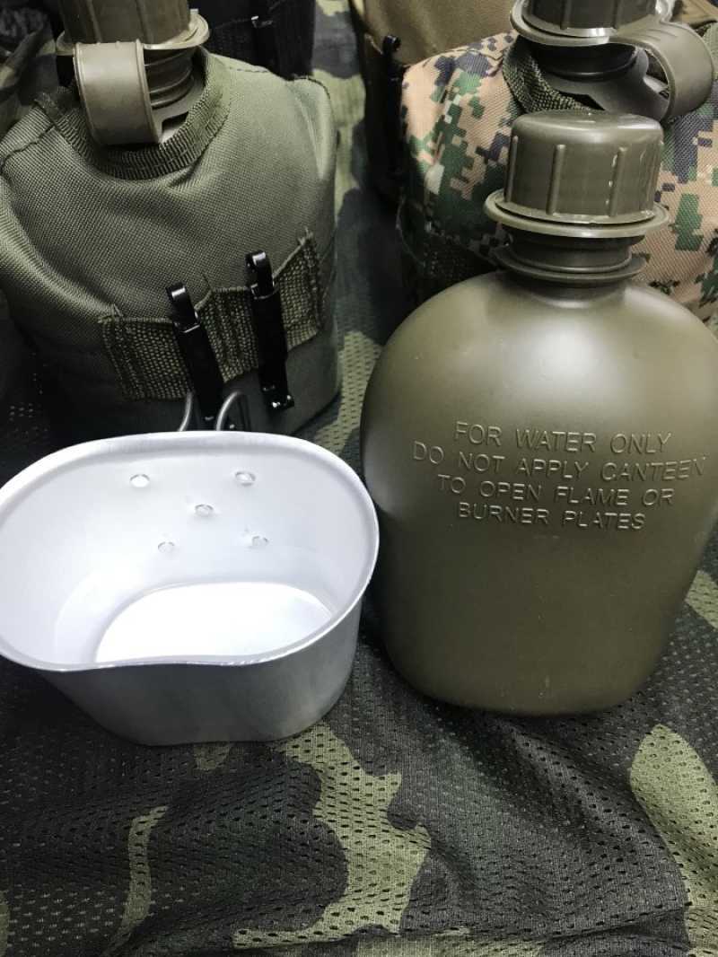 Jual Veples / Peples Botol Air Tni Army Water Bottle Nesting Camping Di ...
