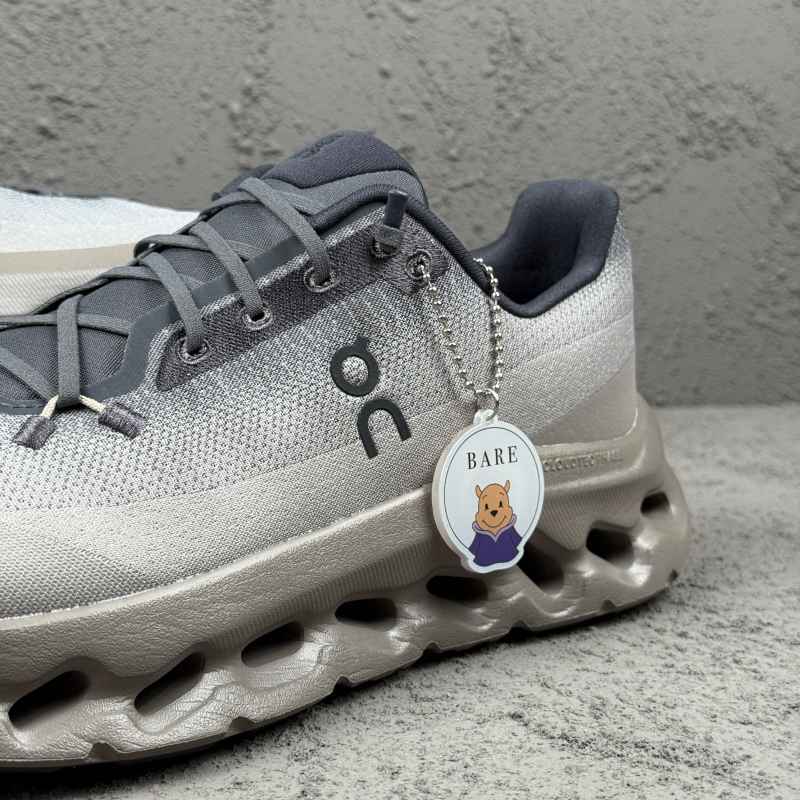 Jual Cloudtilt Eclipse Cinder Brown Black Shoe Palace Exclusive (100% ...