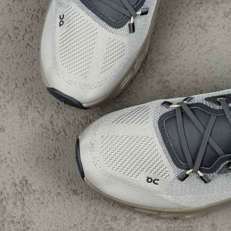 Jual Cloudtilt Eclipse Cinder Brown Black Shoe Palace Exclusive (100% ...