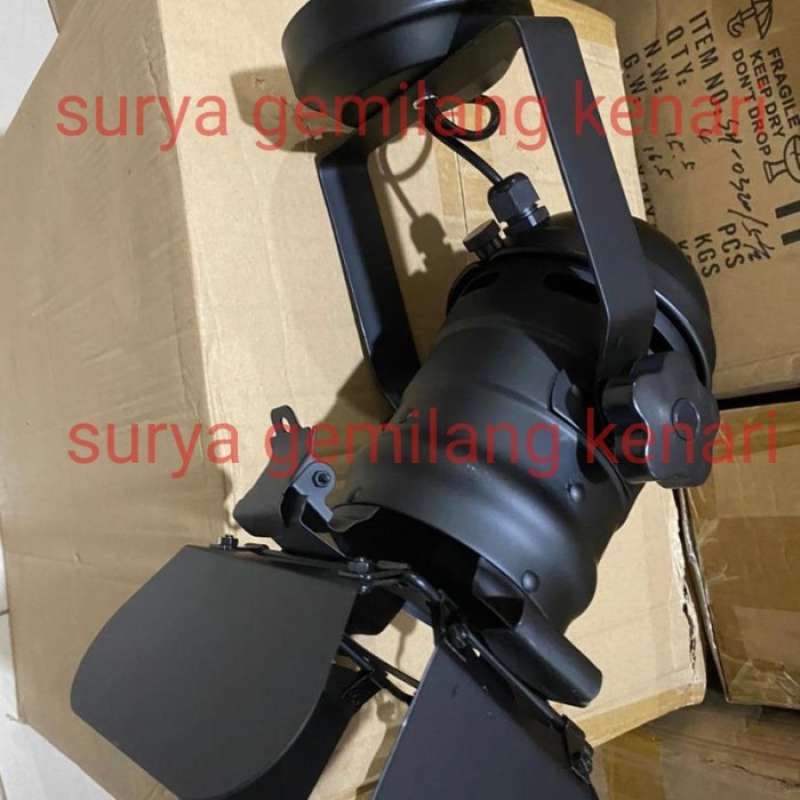 Promo kap lampu studio sayap. kap lampu studio fitting e27. kap lampu ...