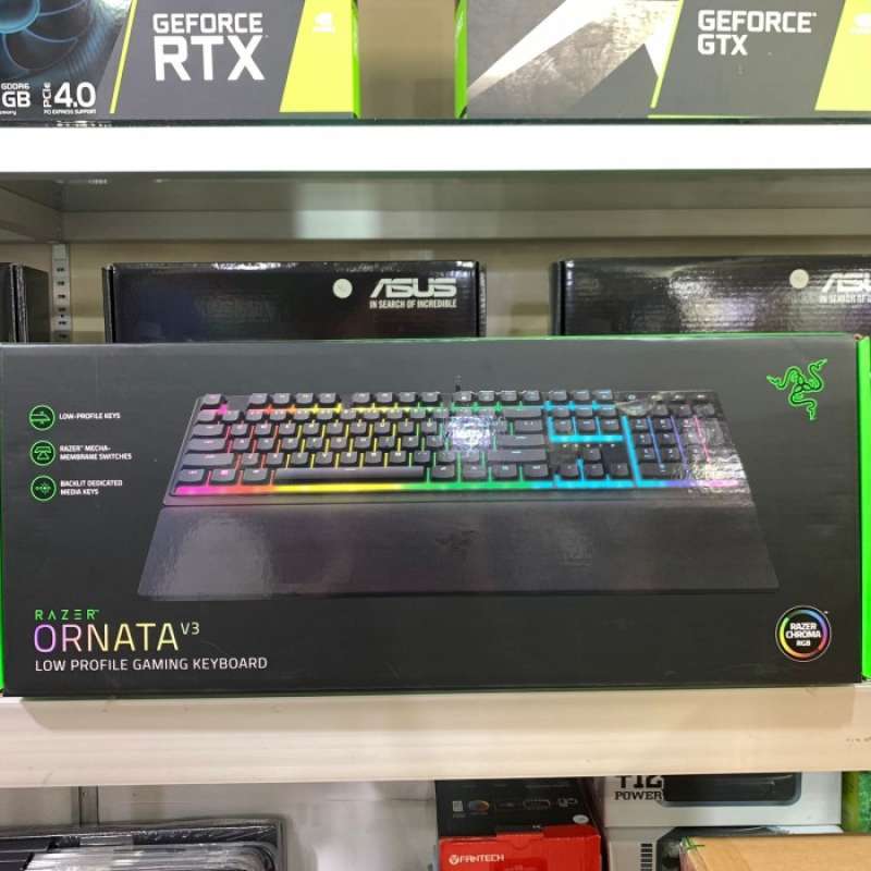 Promo Razer Ornata V3 Low Profile Mecha Membrane RGB Keyboard Gaming ...