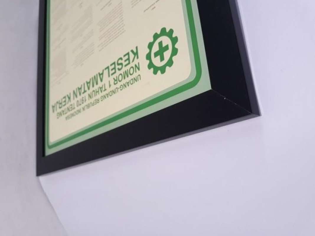 Promo Terlaris Poster Safety K3 Keselamatan Kerja Uu No.1 Tahun 1970 ...