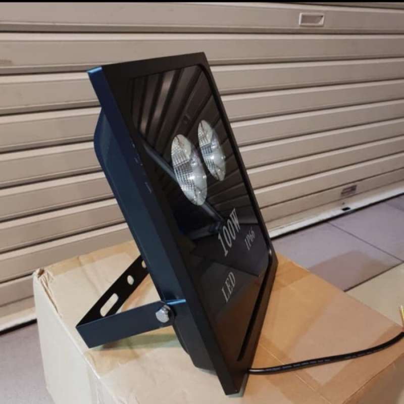Promo lampu sorot led outdoor 100w tembak spot sorot taman jalan 100 w Diskon 23% di Seller ...