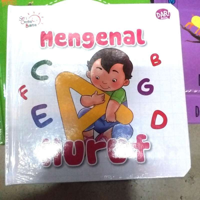 Promo SCB Mengenal Huruf Boardbook Diskon 23% di Seller Faika ...