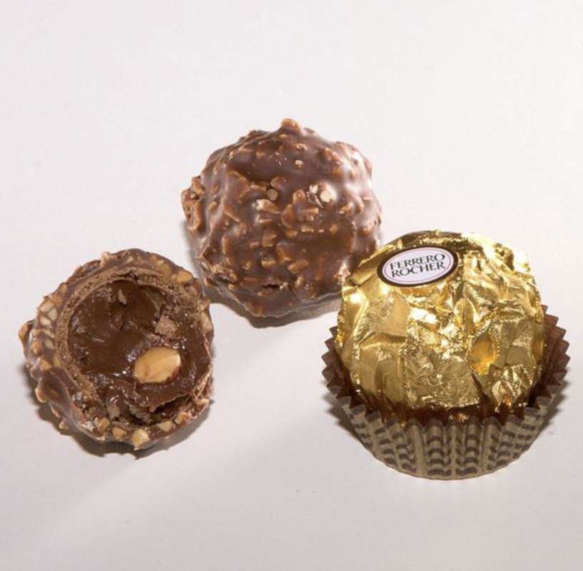 Jual Ferrero Rocher 16pcs Chocolate Gold Coklat Bulat Emas Ferero Rocer ...