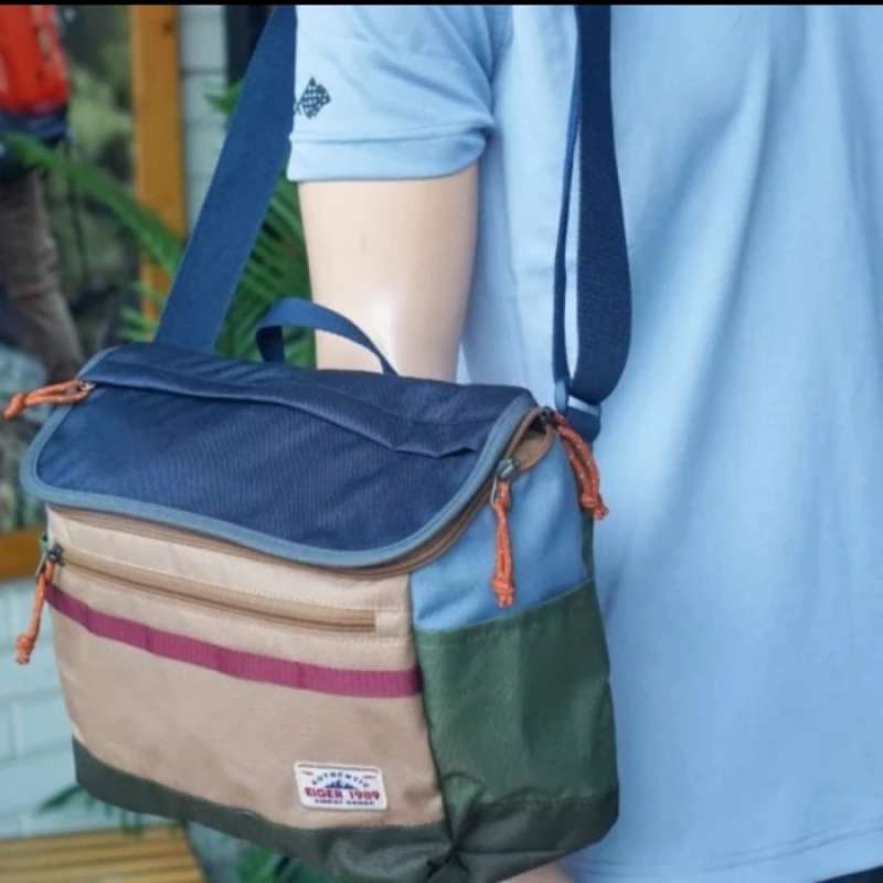 Promo Tas Selempang Eiger Weekender Tablet Shoulder 8l 8047 Diskon 27% ...